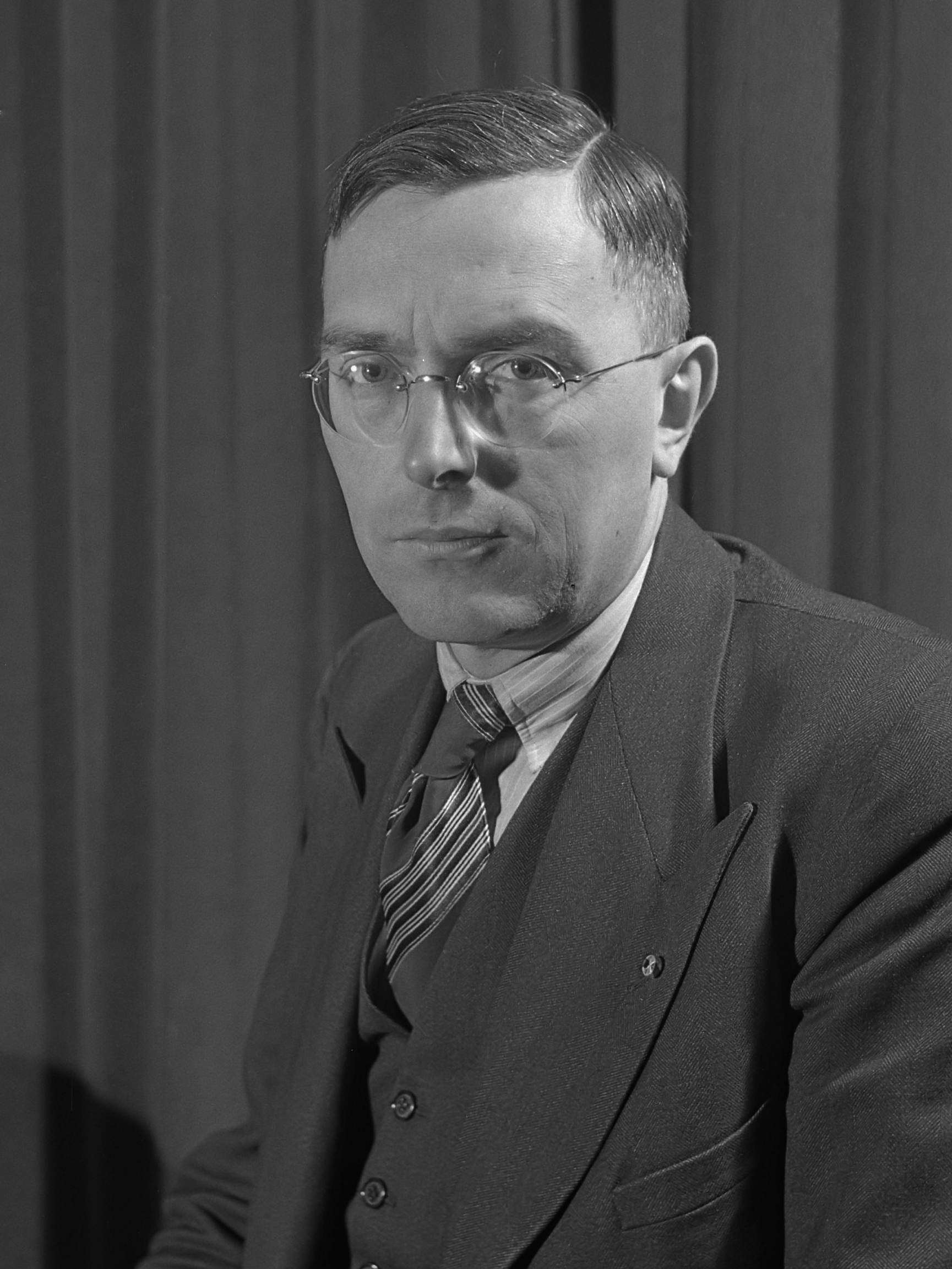 Max Euwe, the 5th official World Chess Champion